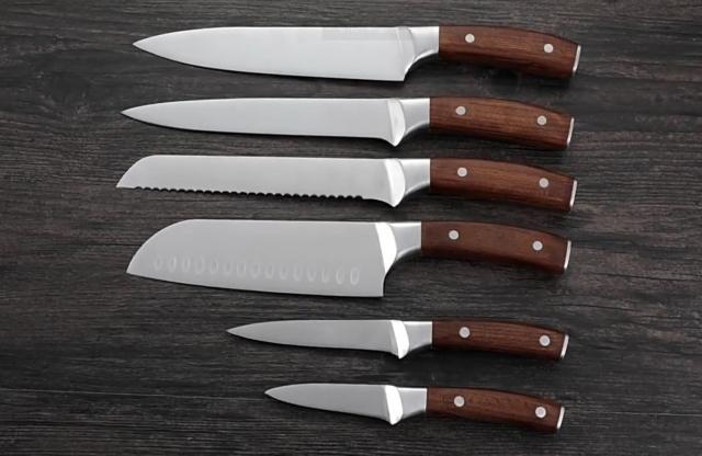 Wood Handle Knife Set
